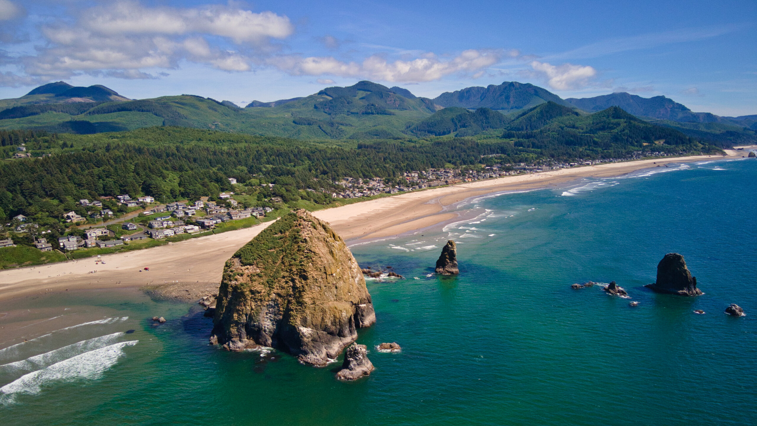 Haystack Rock - Cannon Beach