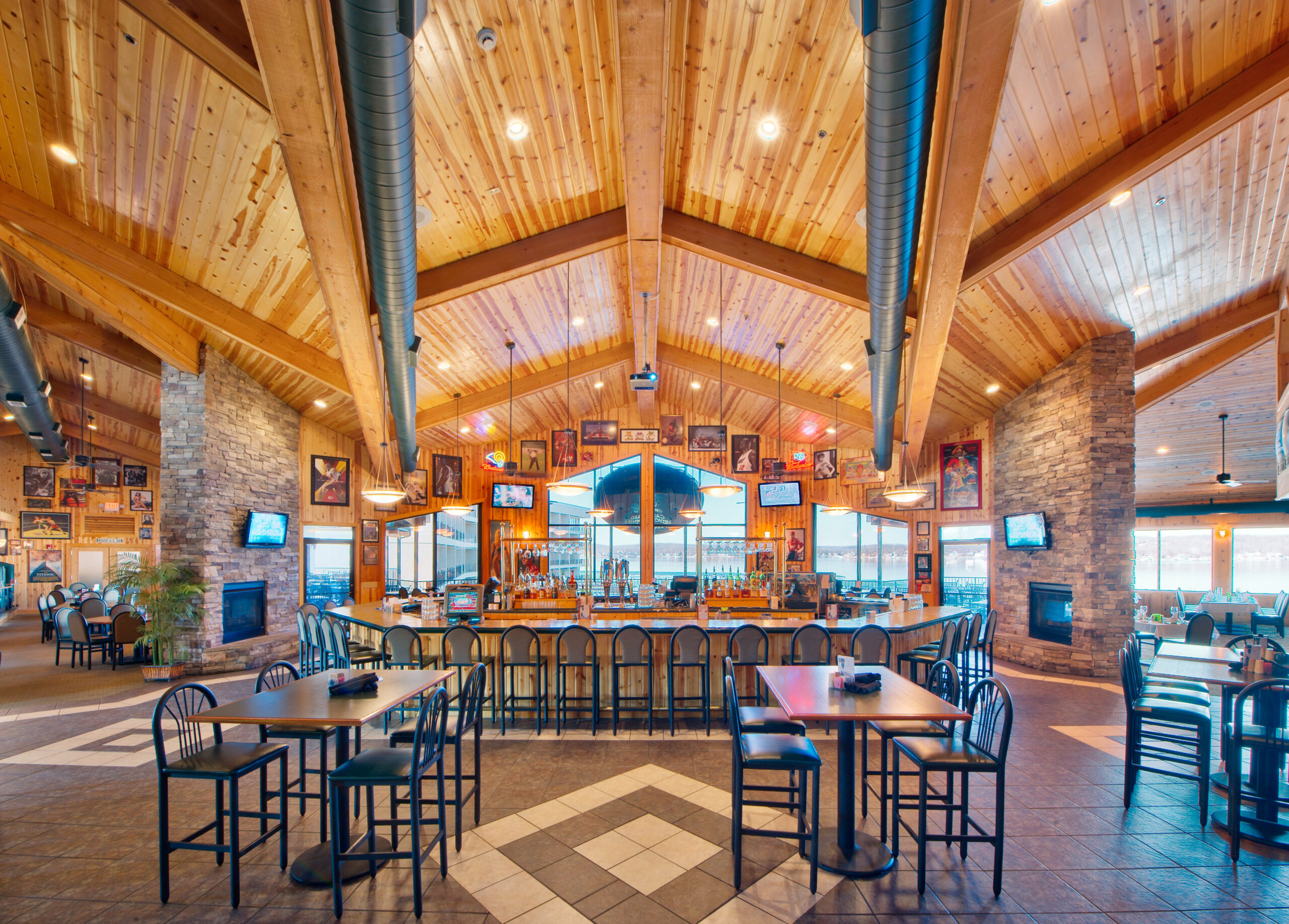 H. Toad's Bar & Grill - Lake Of The Ozarks