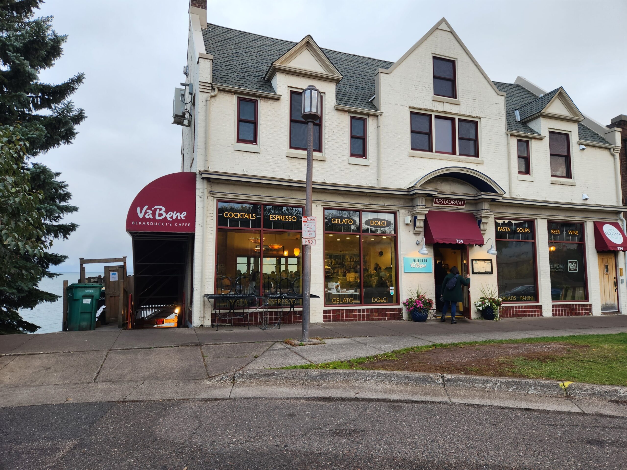 Va Bene - Twin Ports